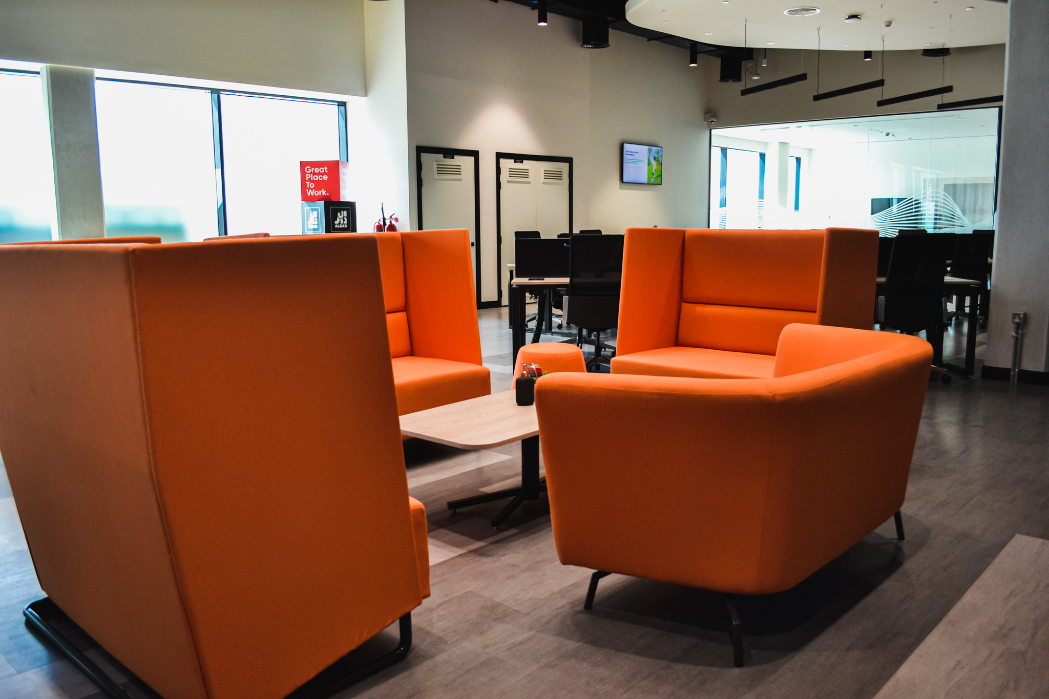 Product Photo Gallery | Office Base